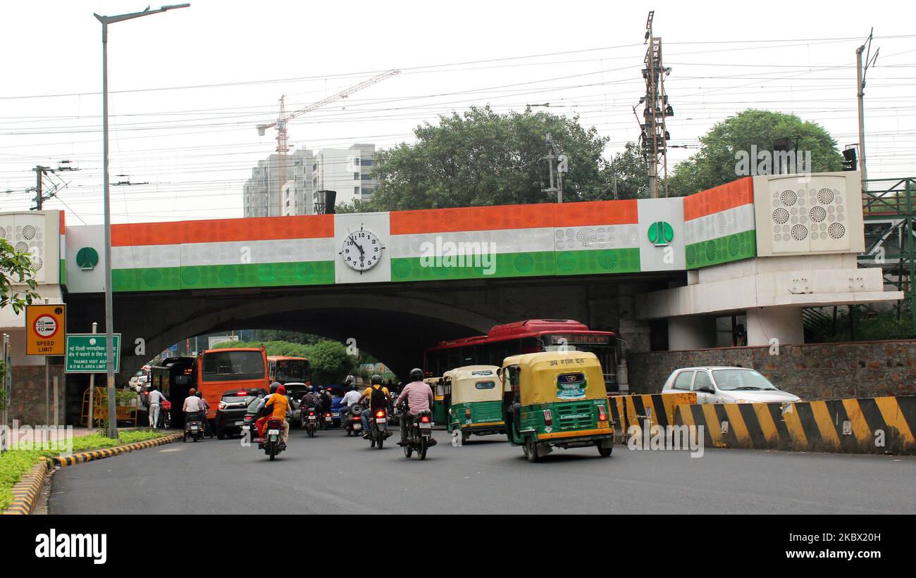 Delhis minto bridge hi-res stock photography and images - Alamy