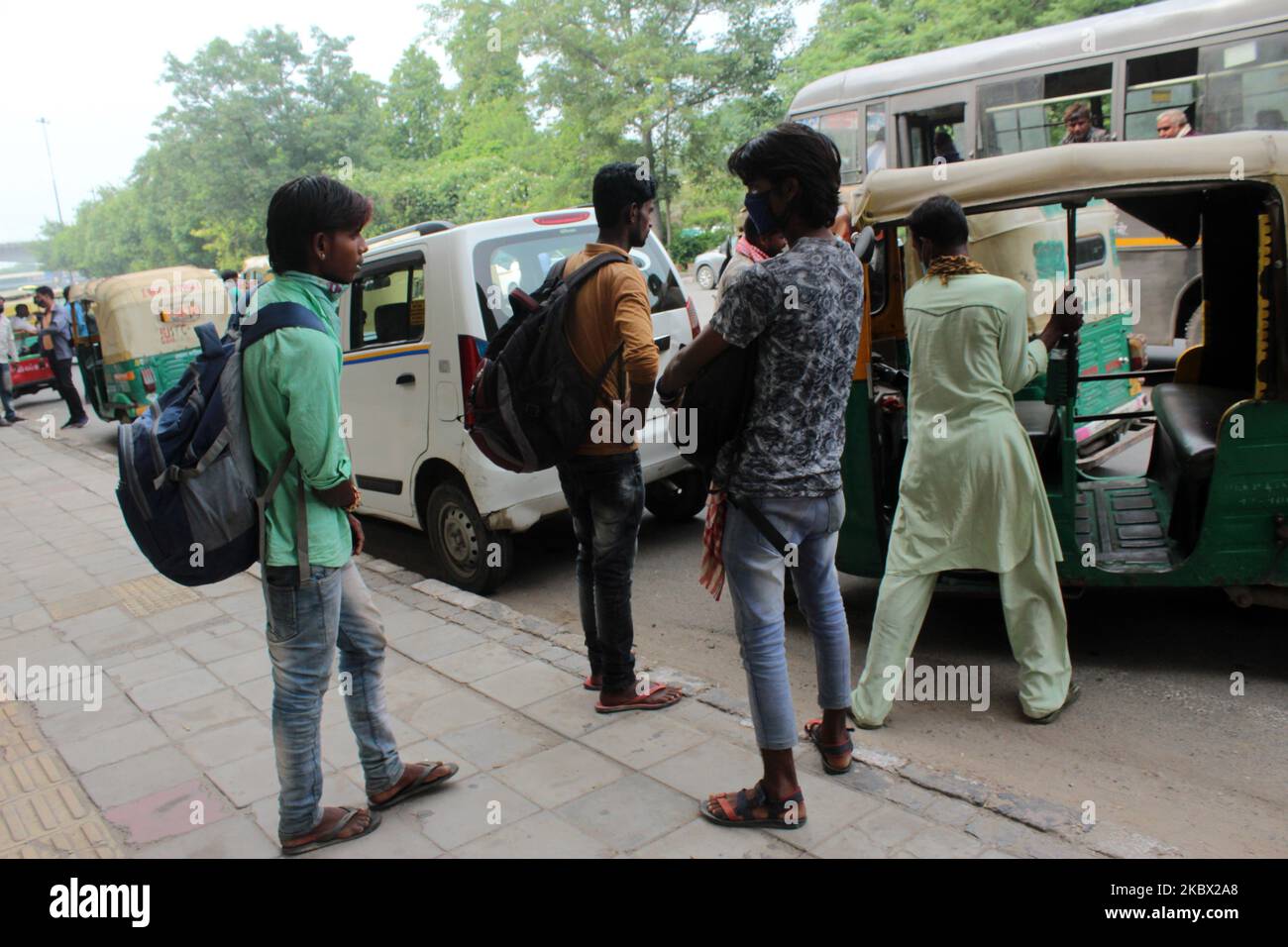 India gate delhi lockdown hi-res stock photography and images - Alamy