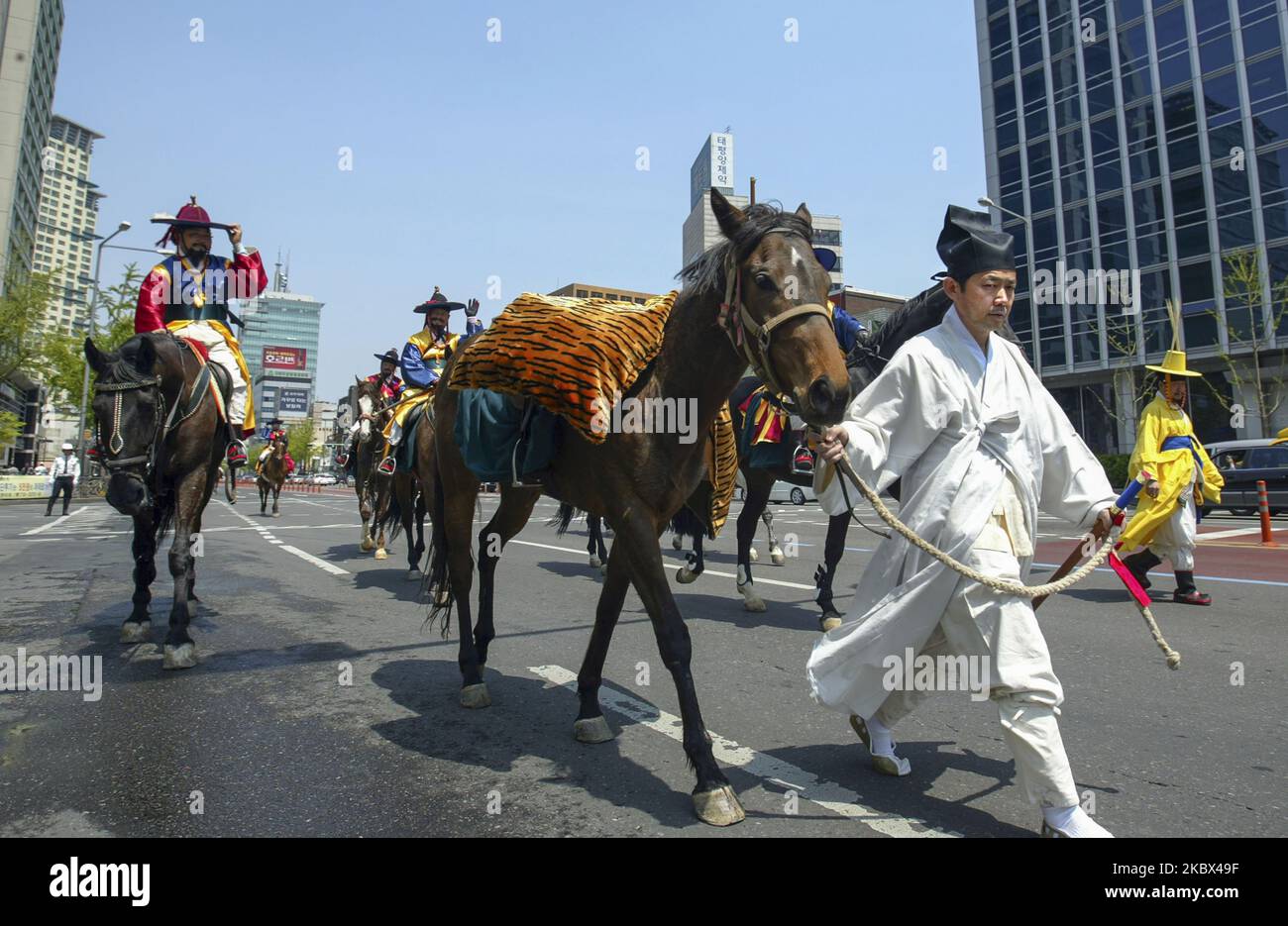 Participants weared Chosun dynasaty costumes with marching during an ...