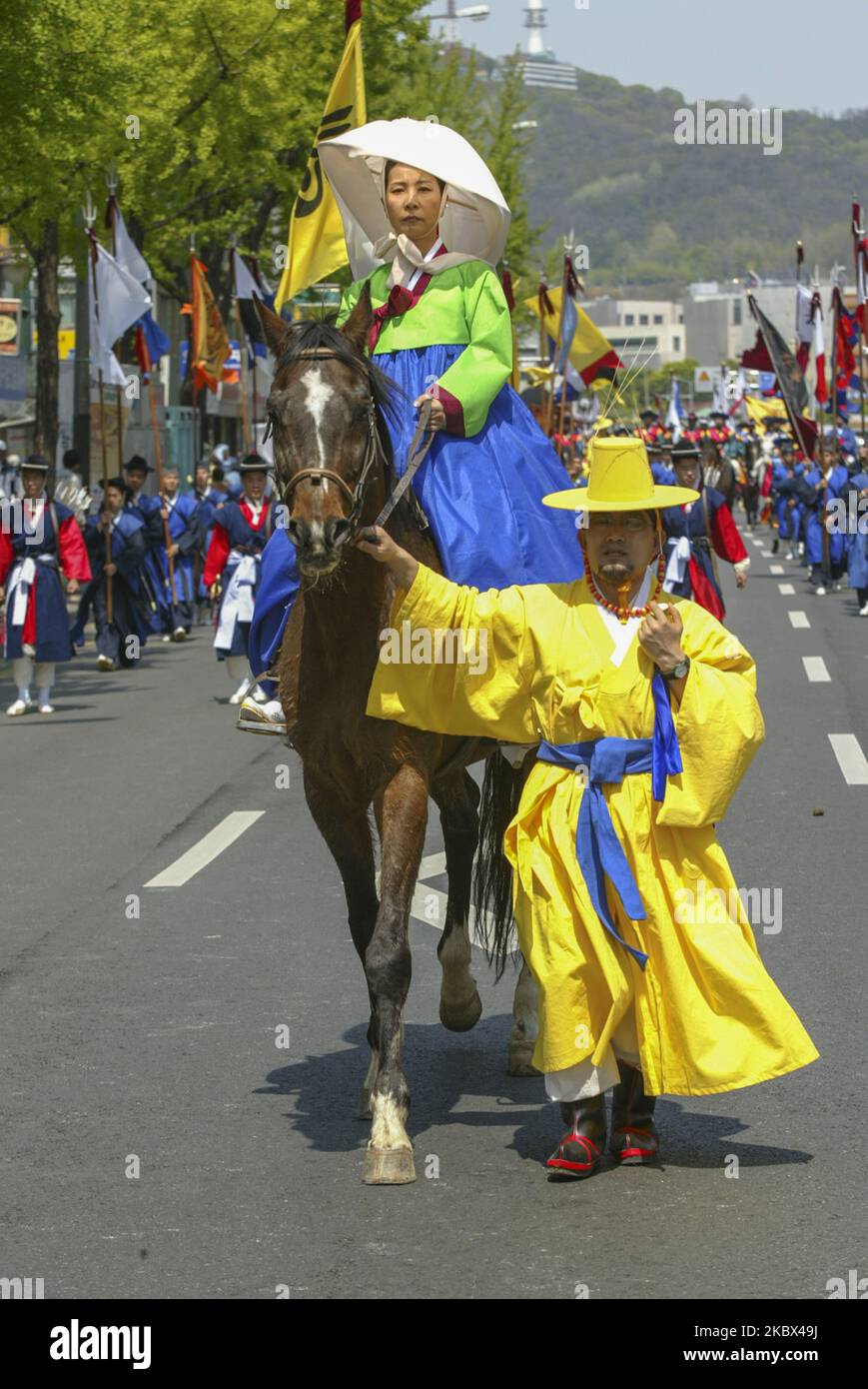 Chosun dynasaty costumes hi-res stock photography and images - Alamy