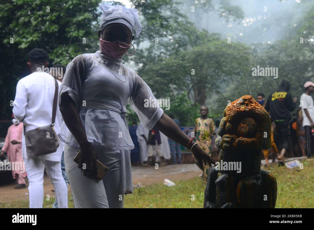 Devotee of river goddess osun hi-res stock photography and images - Alamy