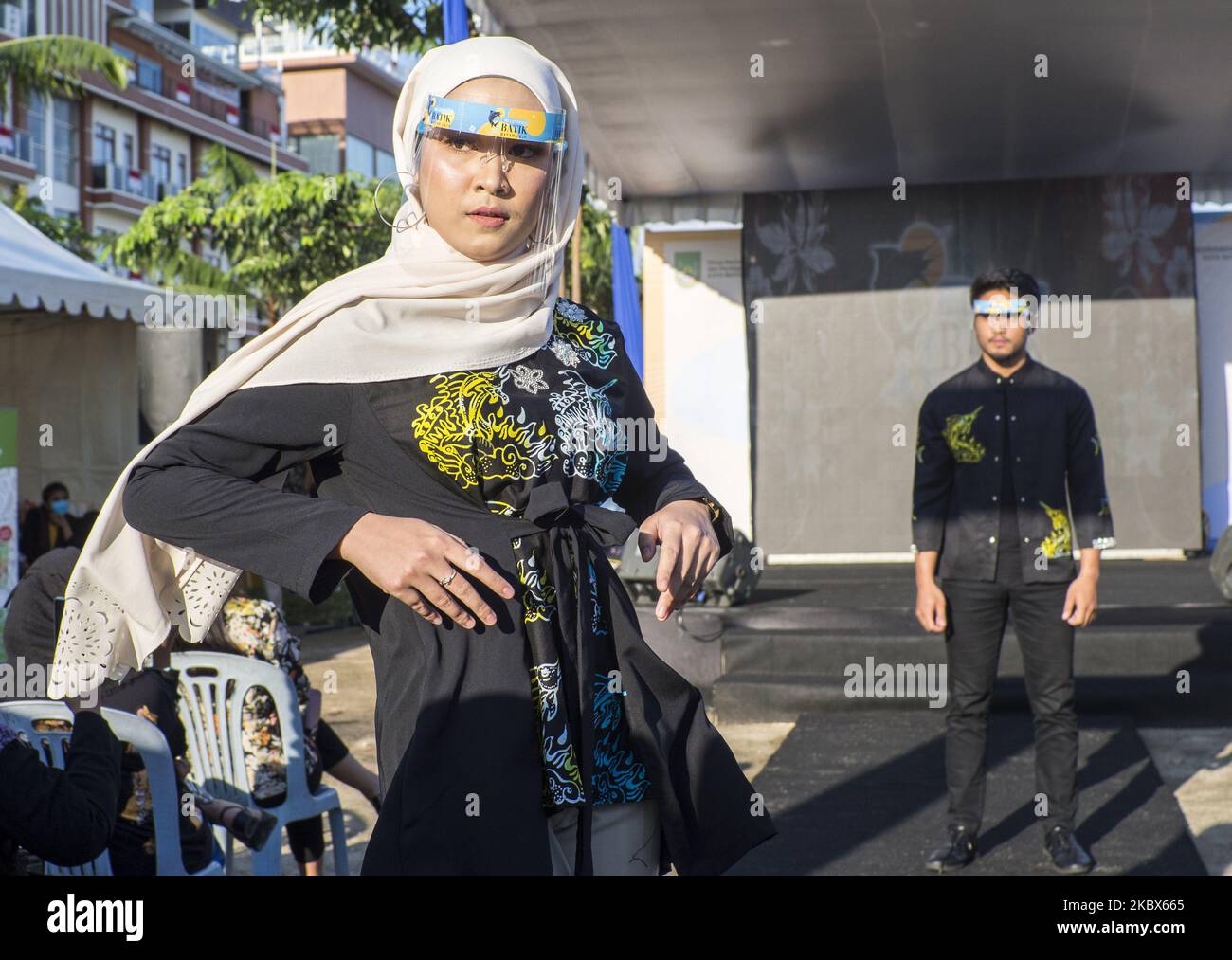 Foreign models hi-res stock photography and images - Alamy