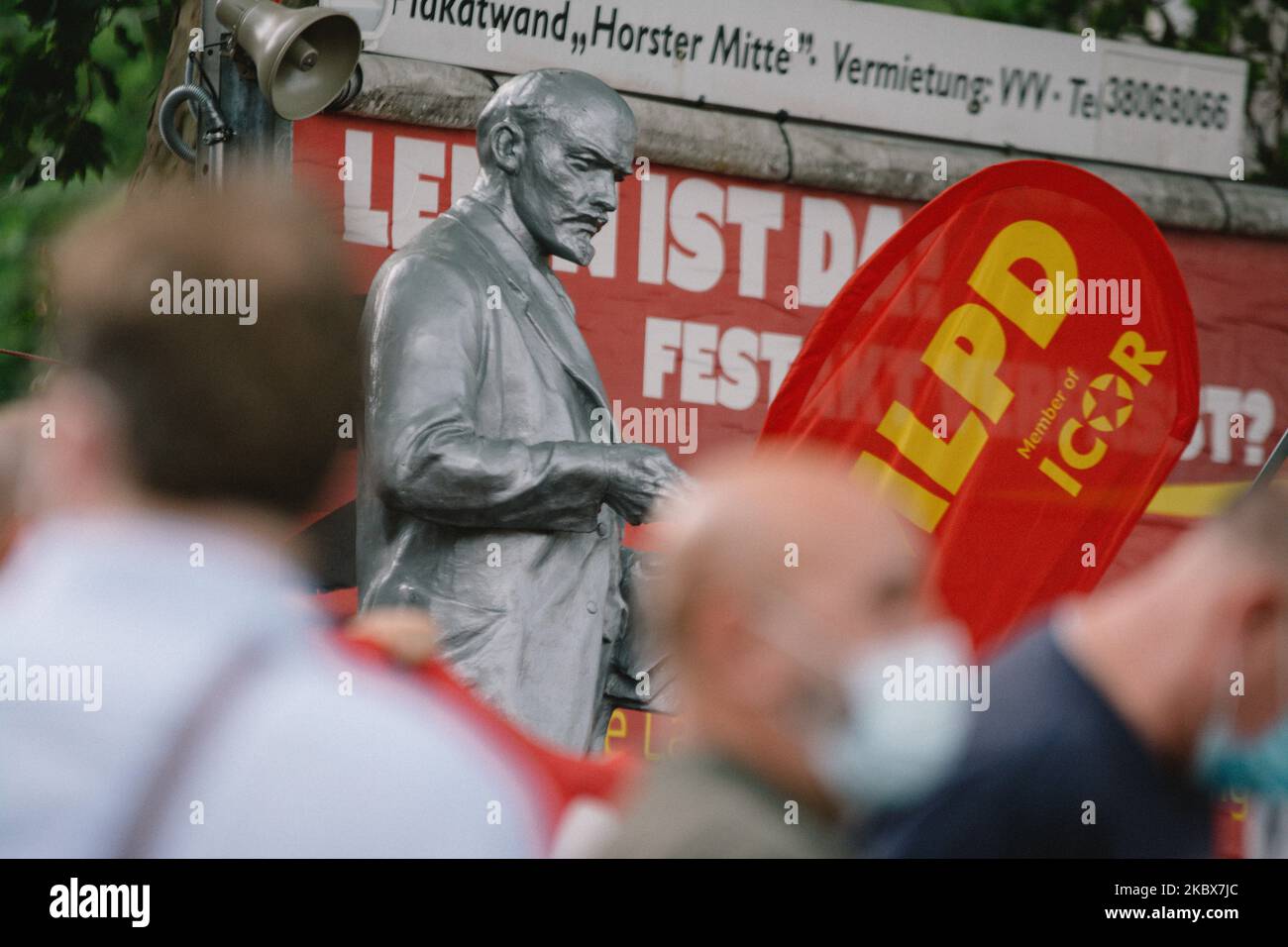 lenin statue can be seen during the protest between the right wings AFD ...