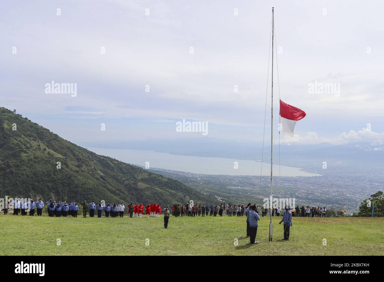 The flag ceremony to commemorate Indonesia's 75th independence was ...