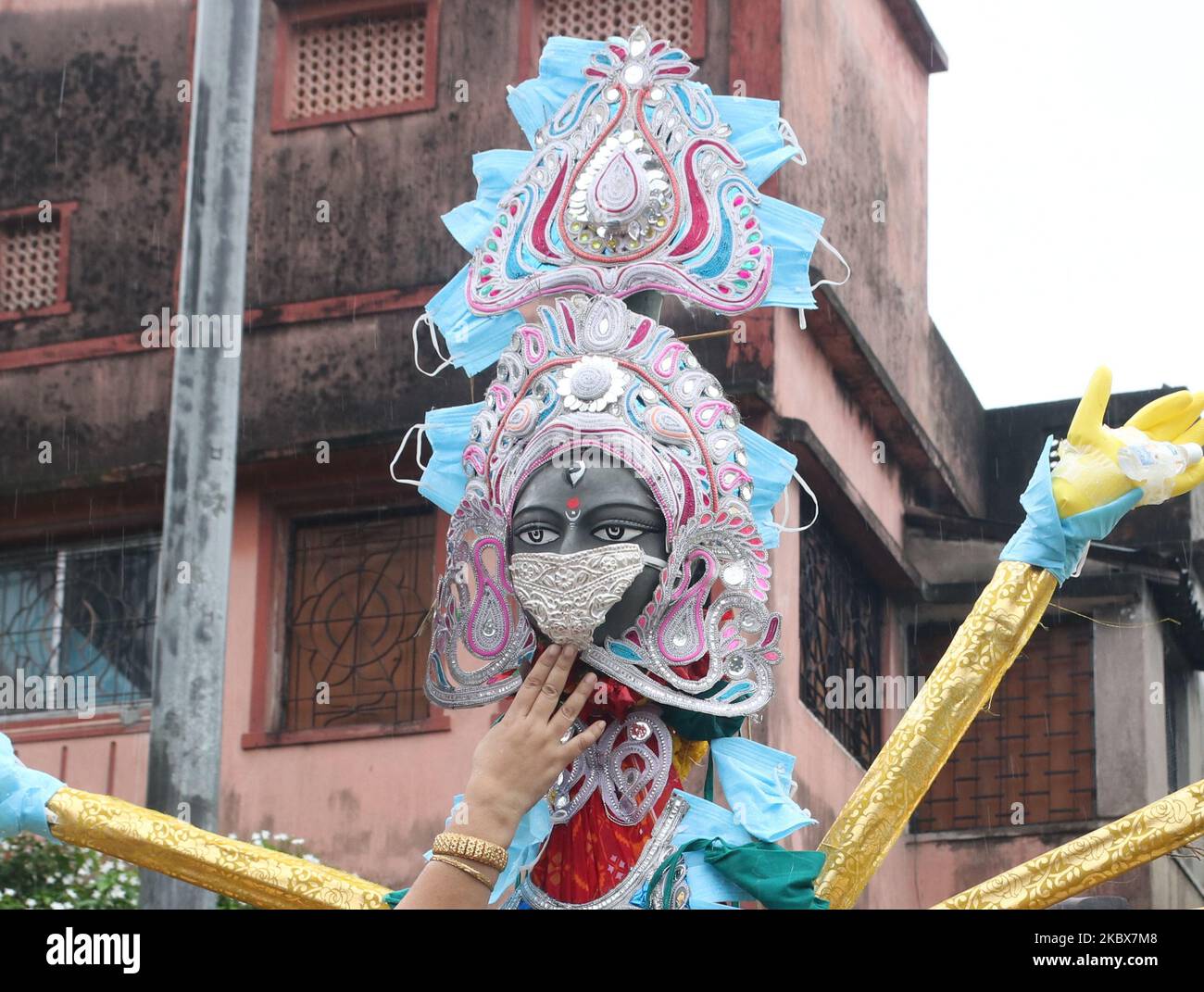 Silver durga idol hi-res stock photography and images - Alamy