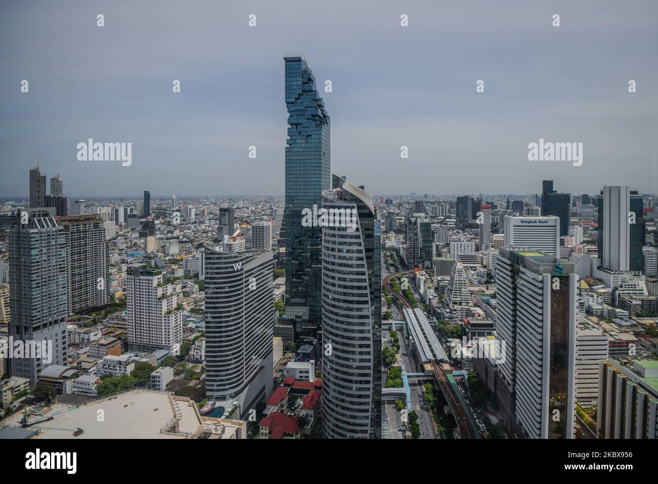Thailands tallest skyscraper king power mahanakhon building hi-res ...