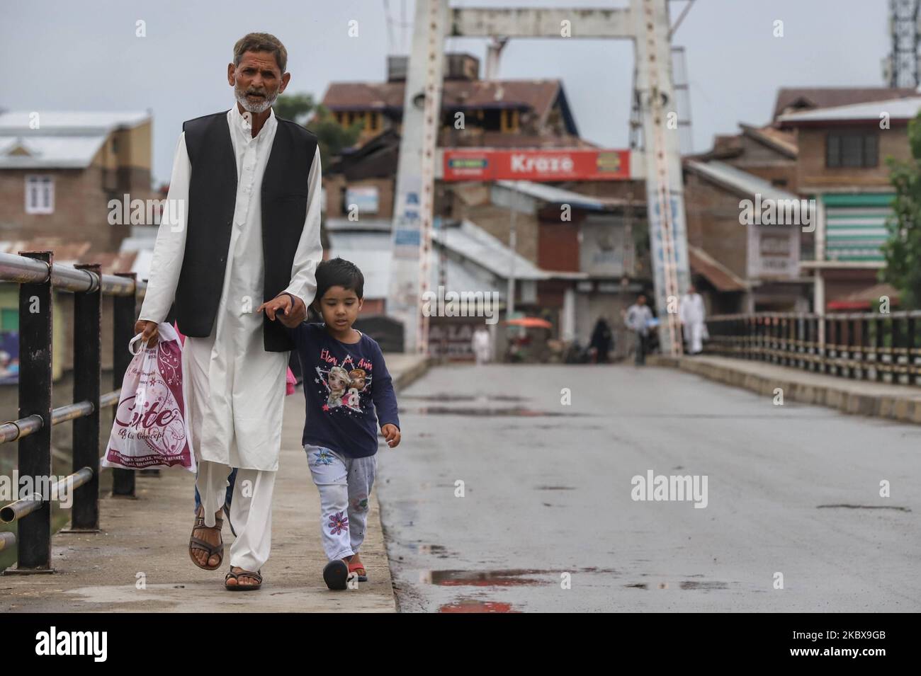 Jama masjid sopore hi-res stock photography and images - Alamy