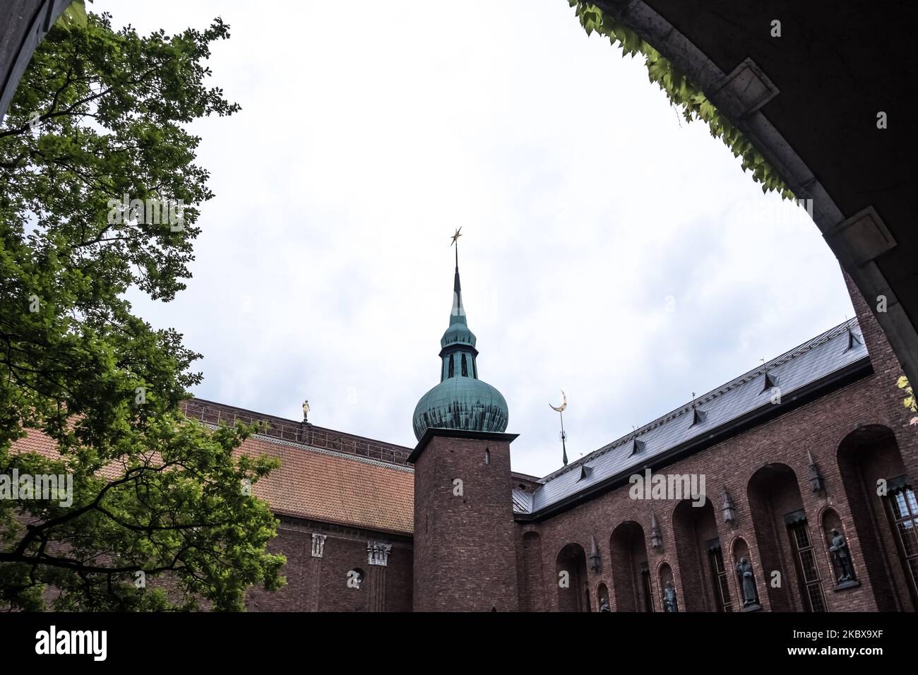 Architectural detail of Stockholm City Hall (Stockholms stadshus), seat ...