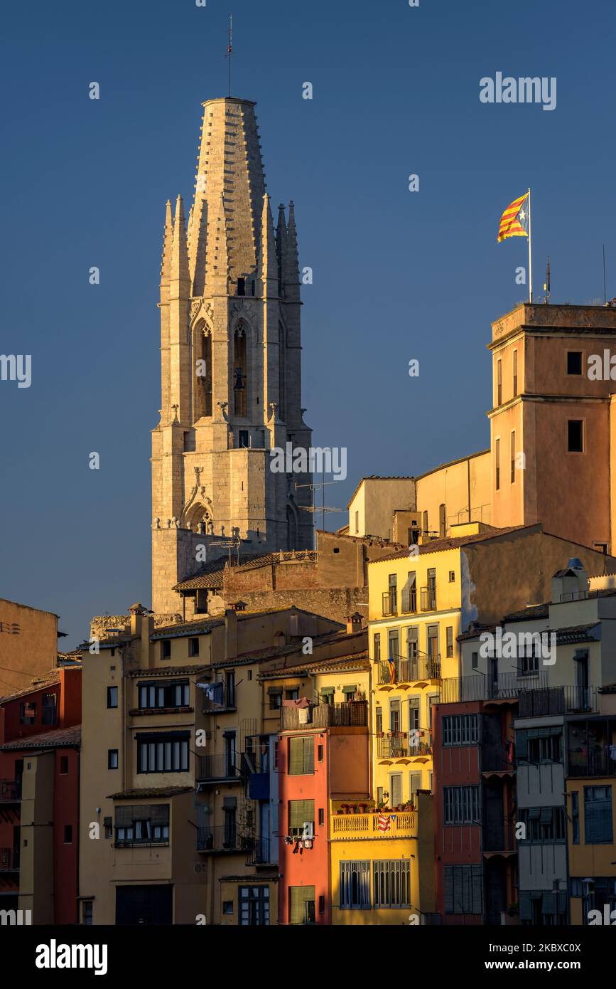 Basilica of Sant Feliu at sunset in the city of Girona (Catalonia ...