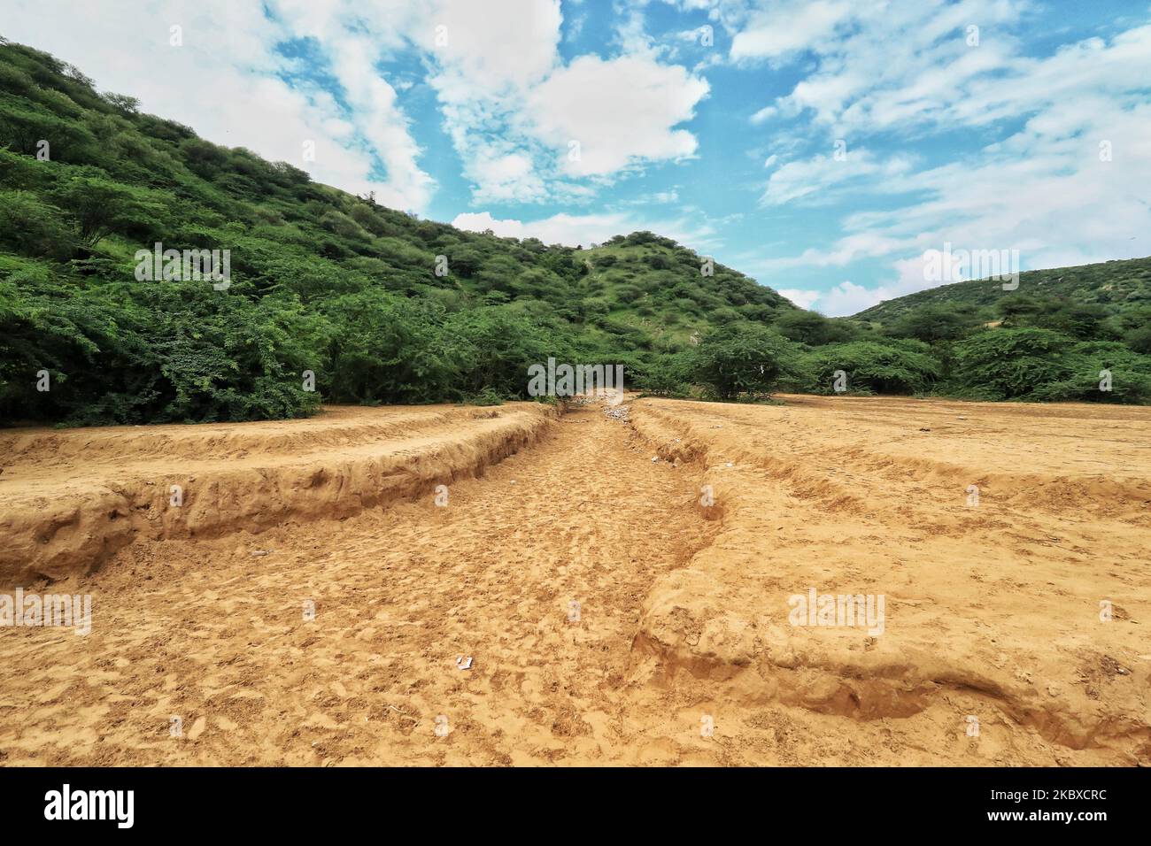 Landslide in jaipur hi-res stock photography and images - Alamy