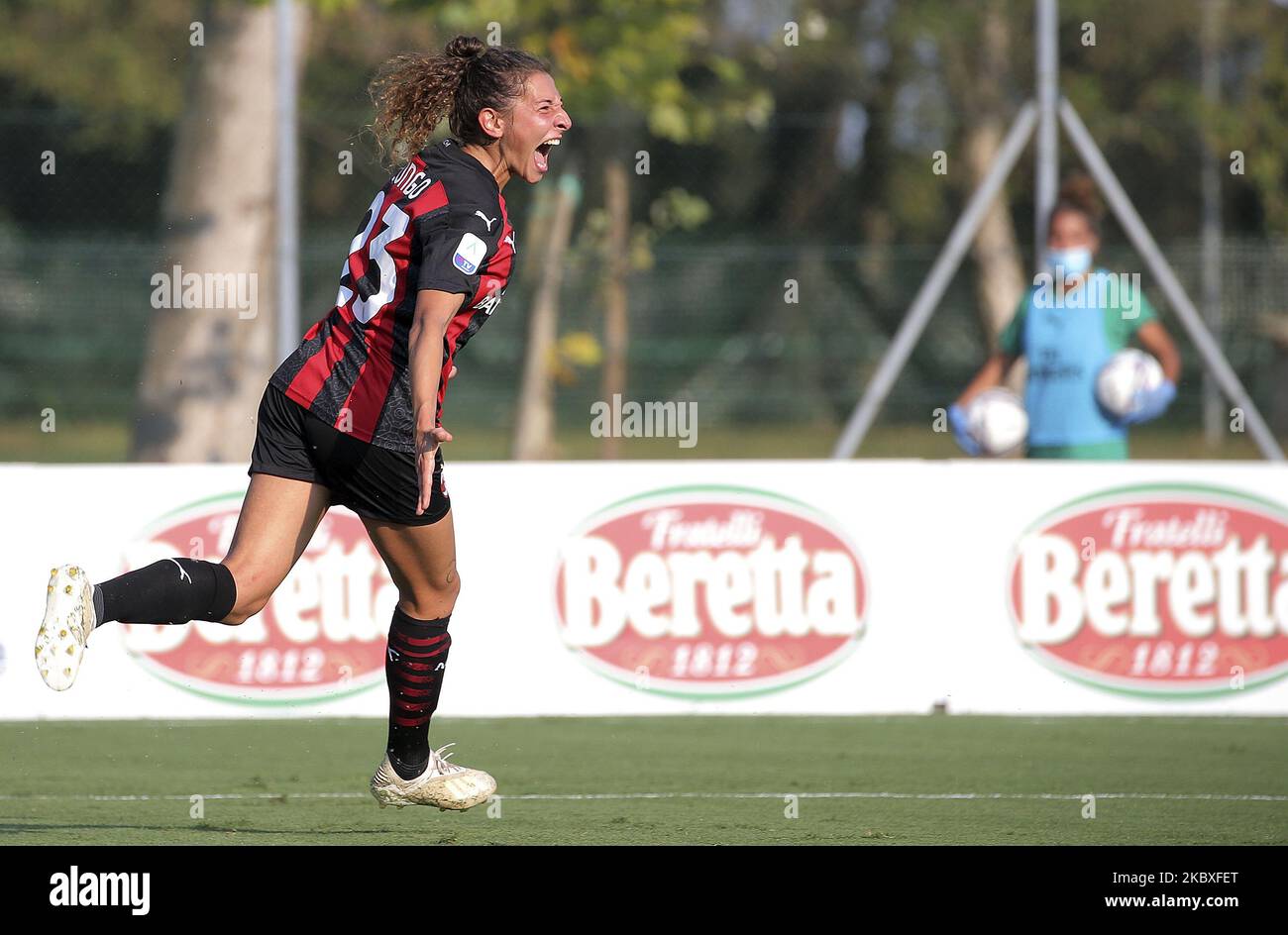 Miriam Chiara Longo of AC Milan celebrates after scoring the his goal ...