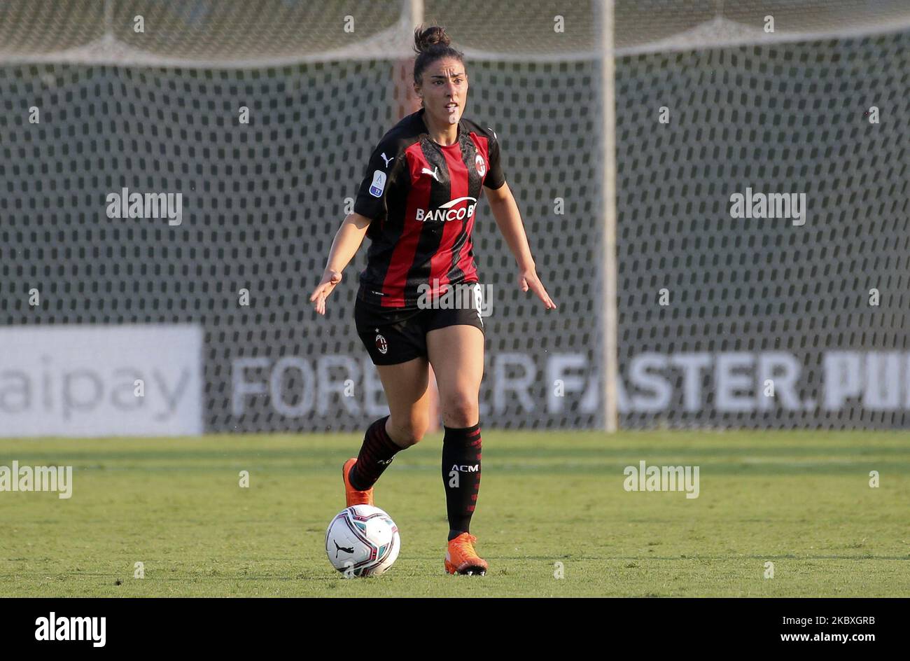 Laura Fusetti of AC Milan in action during the Women Serie A match ...
