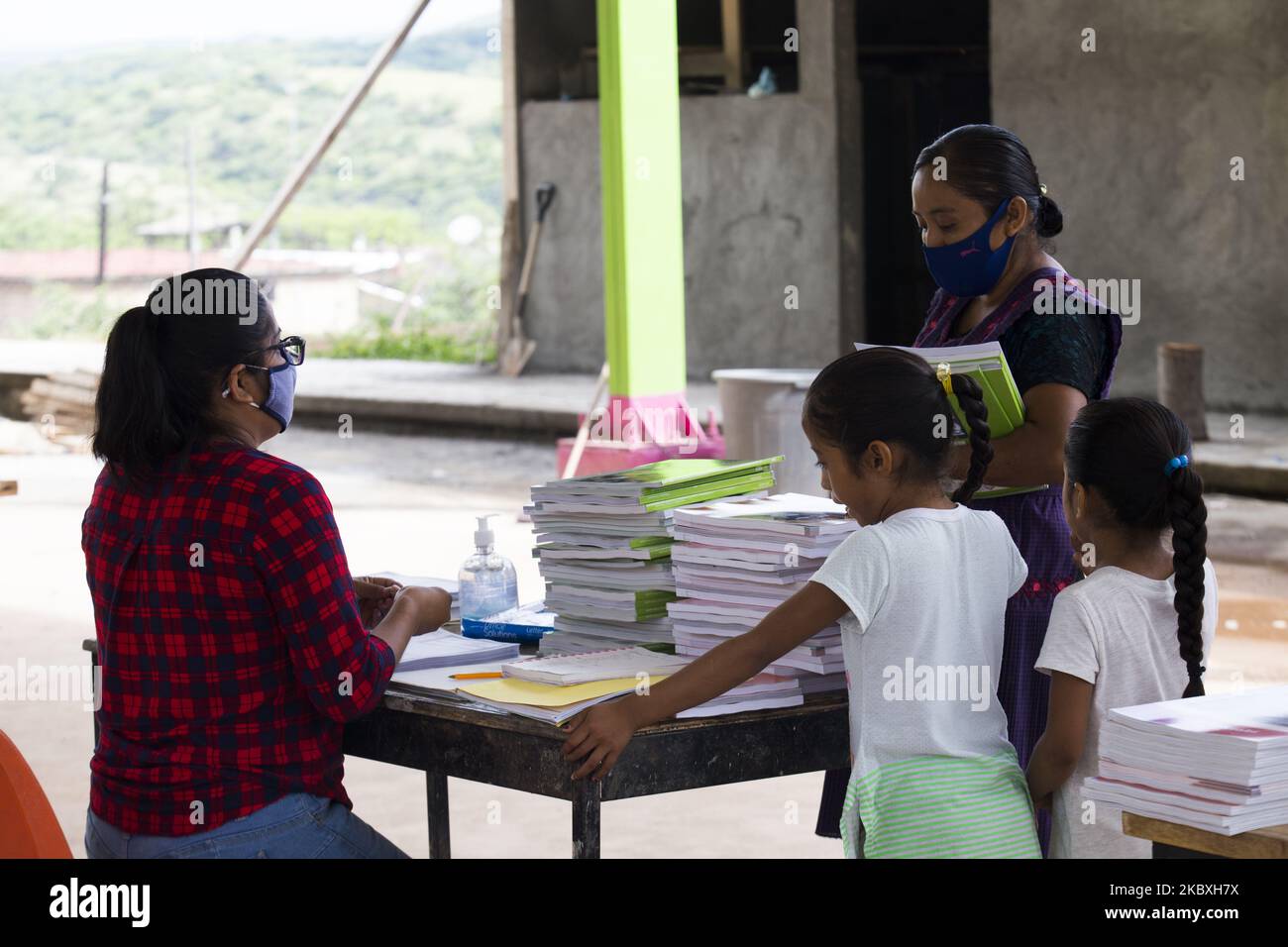Guidance for the new distance education modality in Ahuelican, Guerrero ...