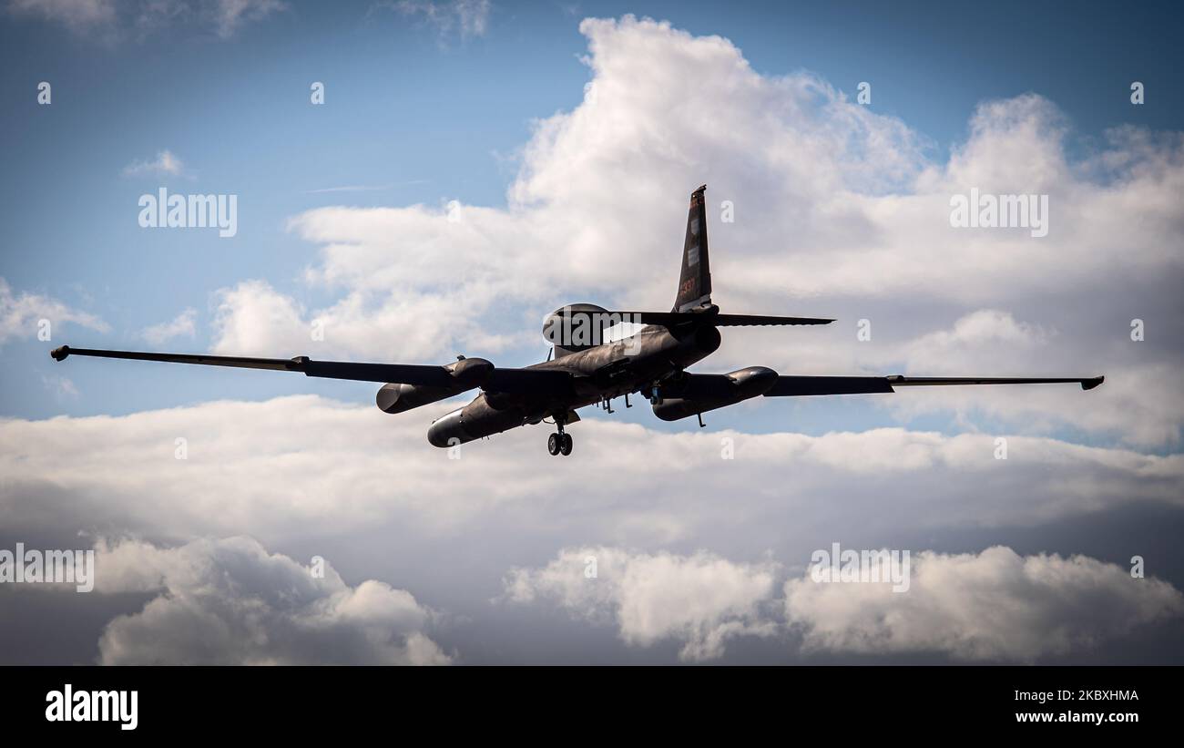 68-10337 USAF Lockheed U-2 Dragon Lady high altitude reconnaissance ...