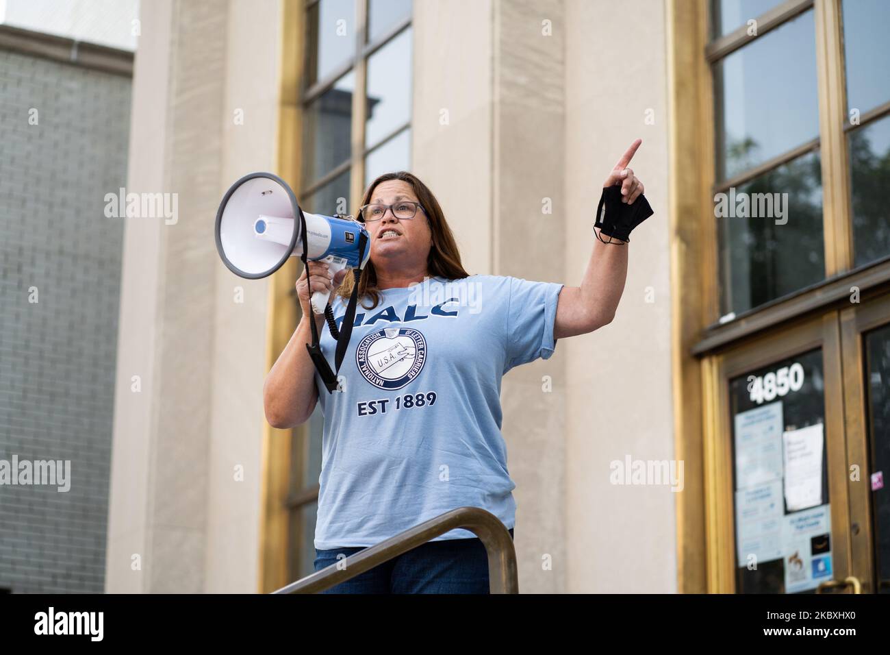 Female letter carriers hi-res stock photography and images - Alamy