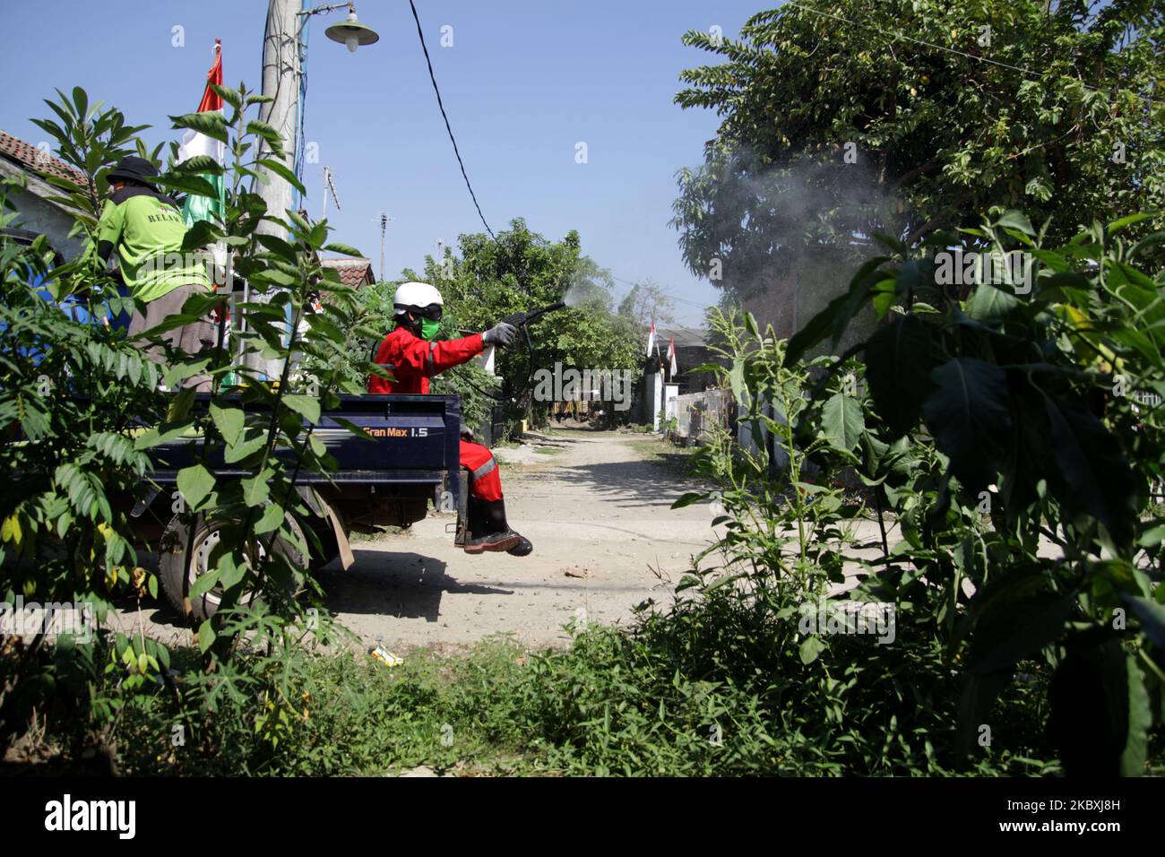 Volunteer of humanitarian organization of lingkaran peduli hi-res stock ...