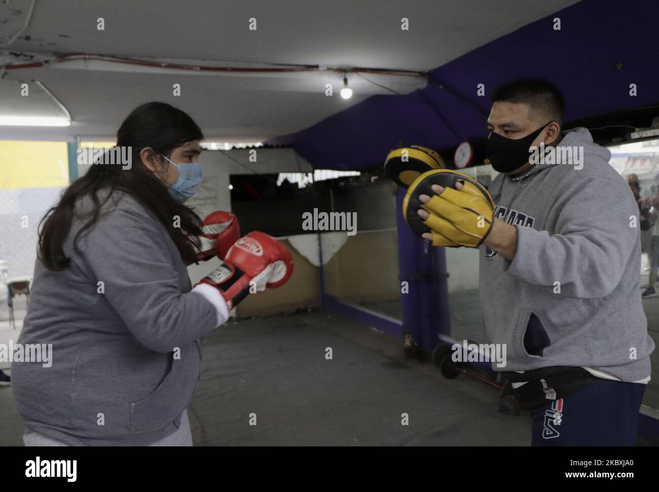 Team curtidores boxing technical school hi-res stock photography and ...