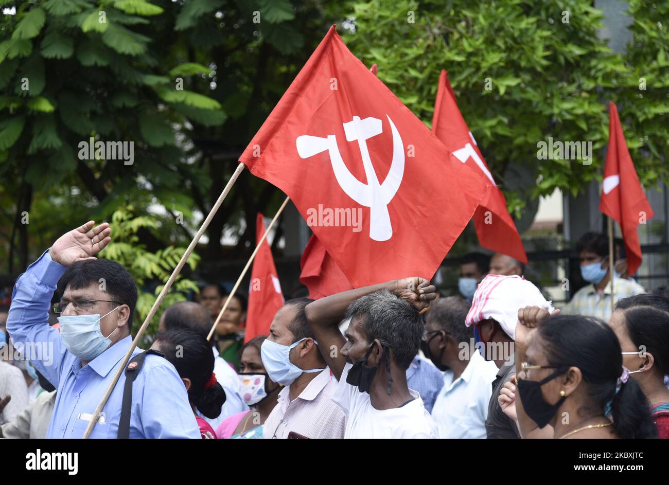 Activists of communist party of india hi-res stock photography and ...