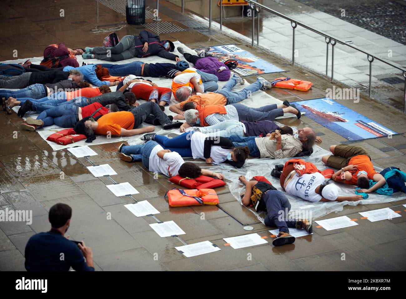 34 sos hi-res stock photography and images - Alamy