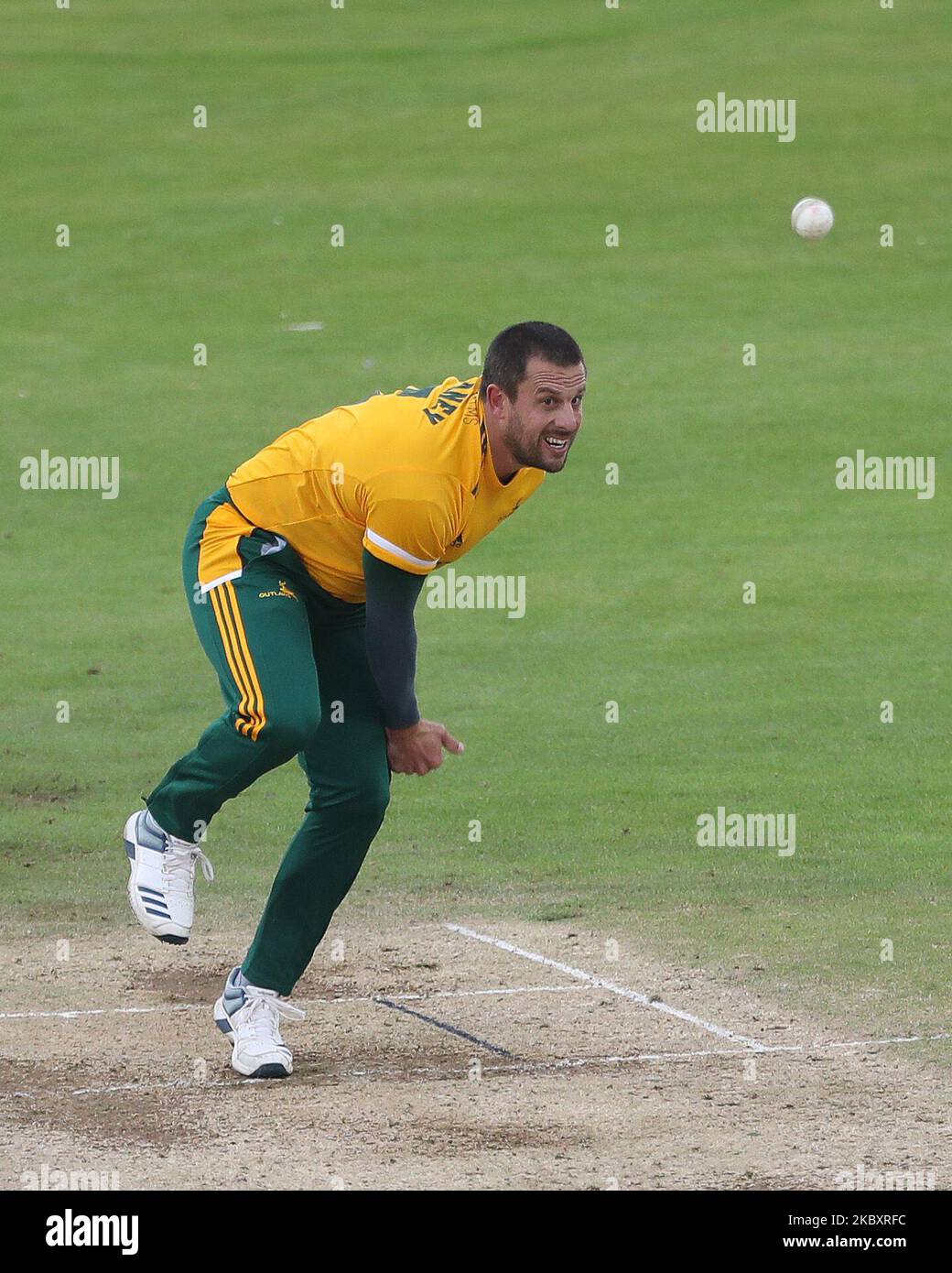 Steve mullaney of notts bowling hi-res stock photography and images - Alamy