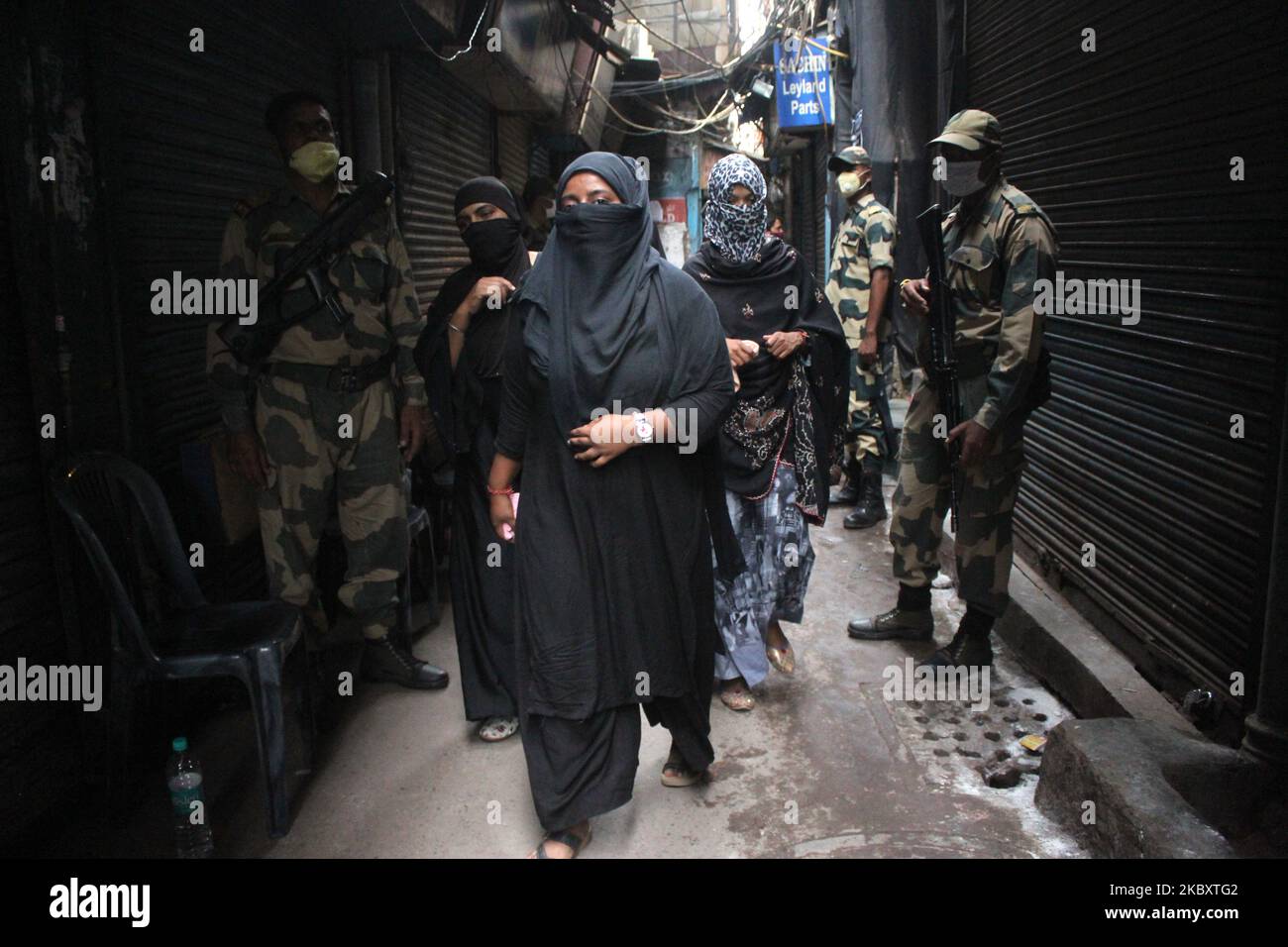 Oldest karbala hi-res stock photography and images - Alamy