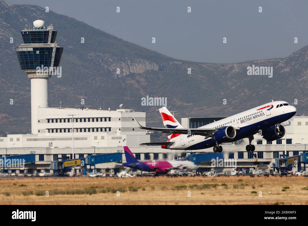 Pilot cockpit ba hi-res stock photography and images - Alamy