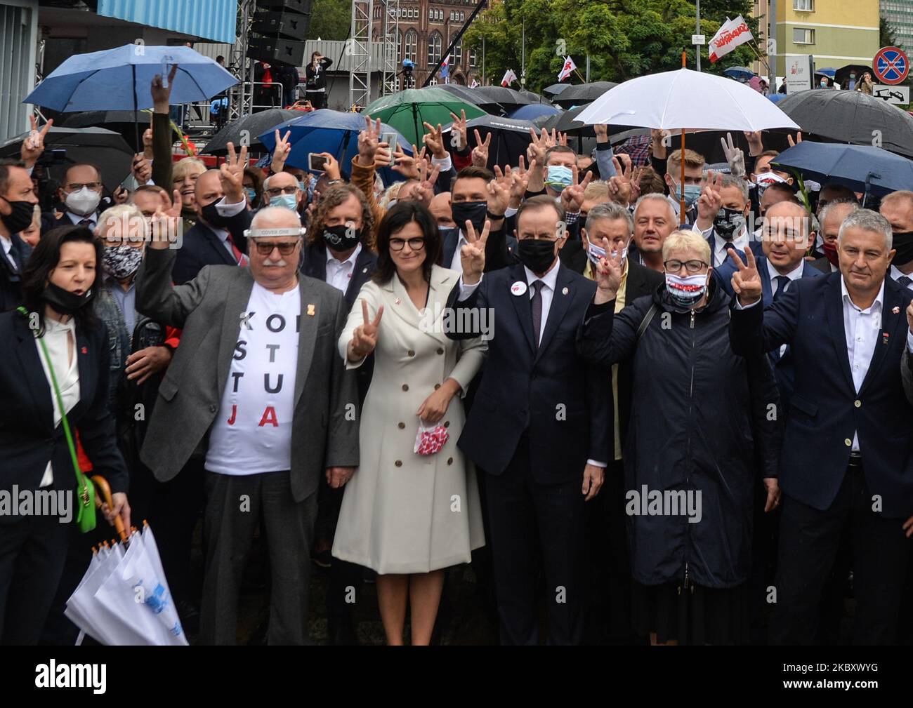 Lech Walesa (Left), co-founder and former head of Solidarity ...