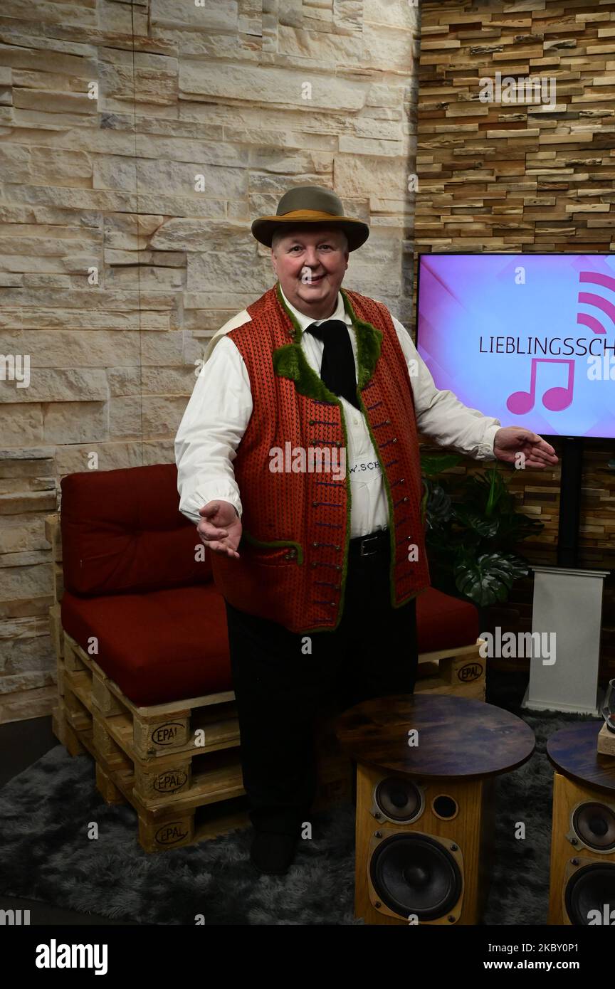 Wolfgang Schwalm von den Wildecker Herzbuben bei der Aufzeichnung der ...