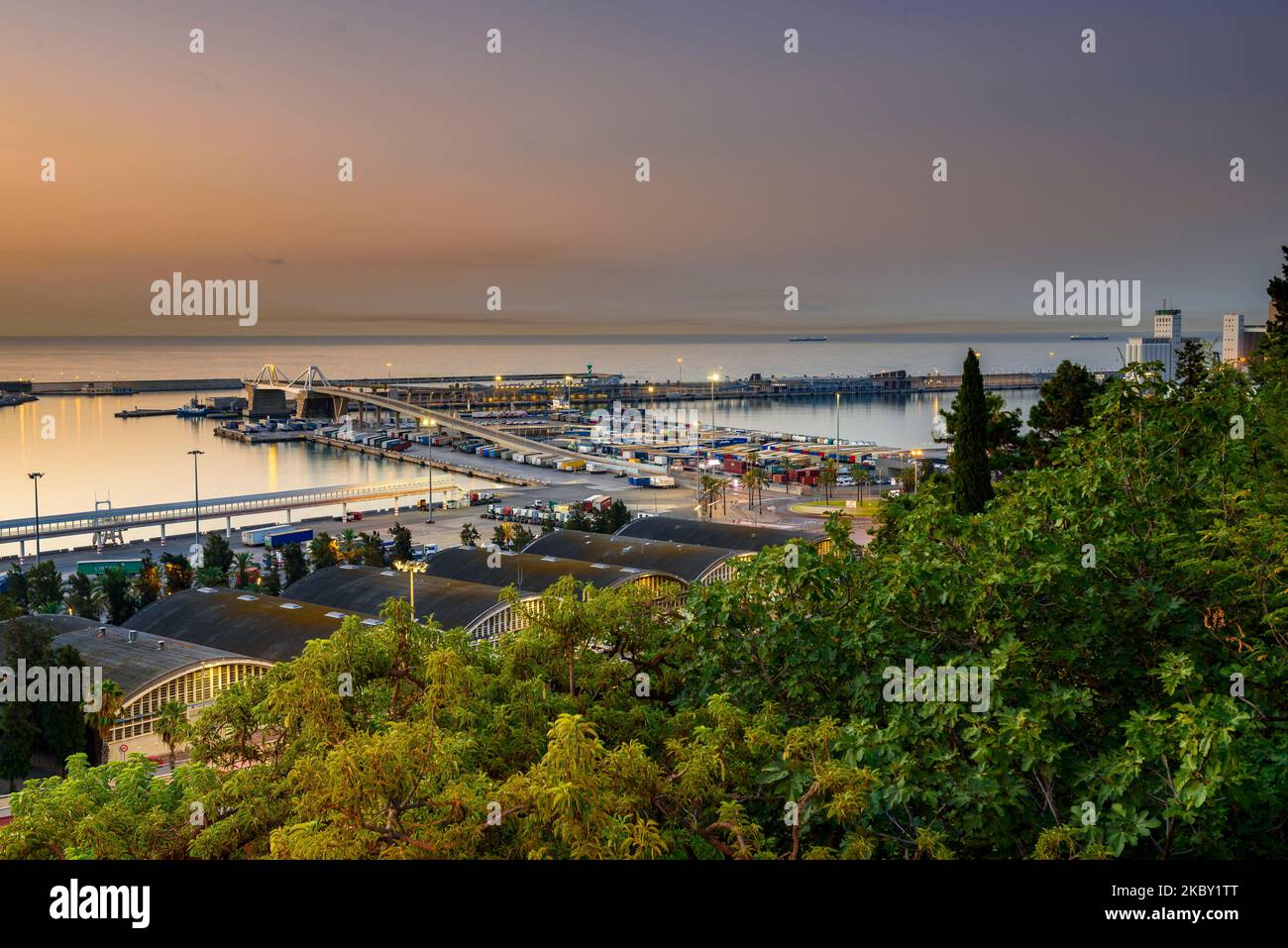 Port of Barcelona and a cruise terminal at dawn (Barcelona, Catalonia ...