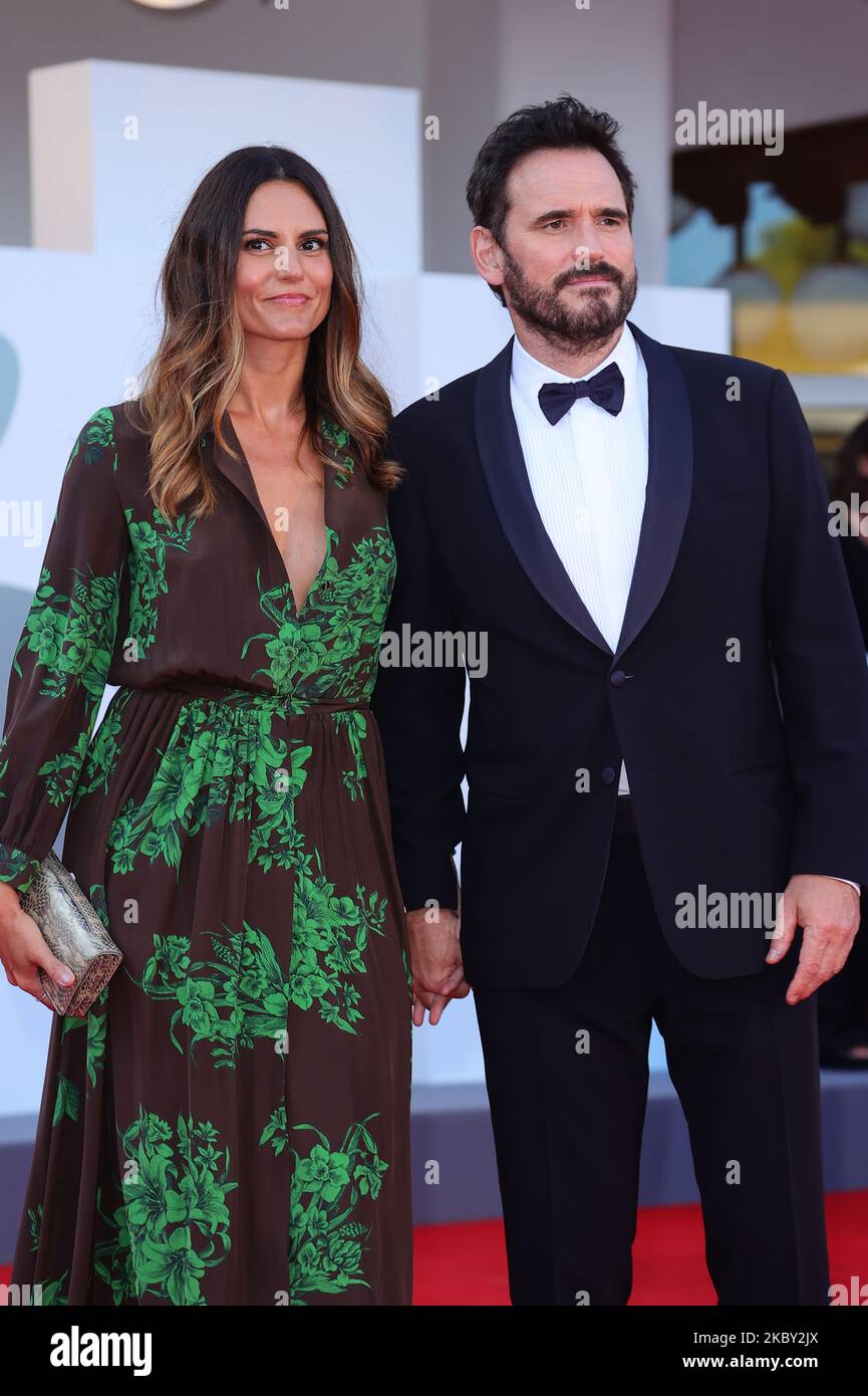 Roberta Mastromichele and Matt Dillonposes on the red carpet during the ...