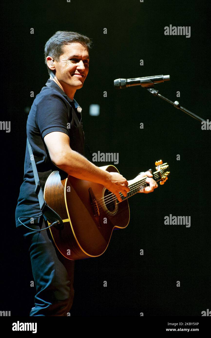 Singer jorge ruiz flores hi-res stock photography and images - Alamy