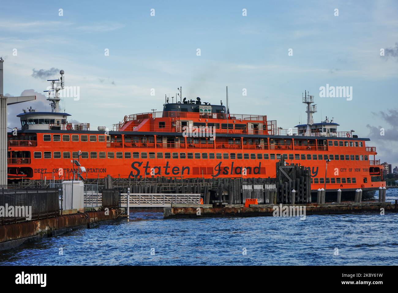 A view of a Staten Island Ferry departing for St. George Ferry Terminal ...