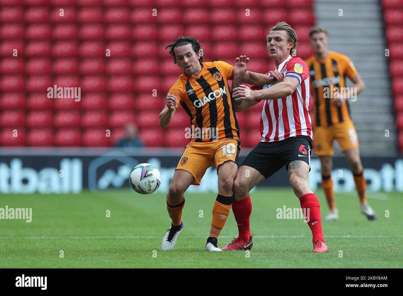 Max Power of Sunderland in action with George Honeyman of Hull City ...