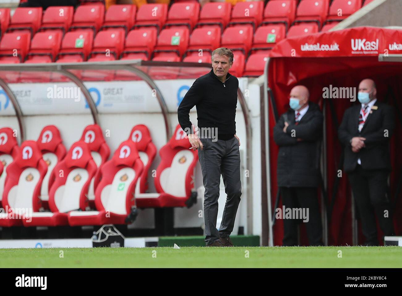 Sunderland manager Phil Parkinson during the Carabao Cup match between ...