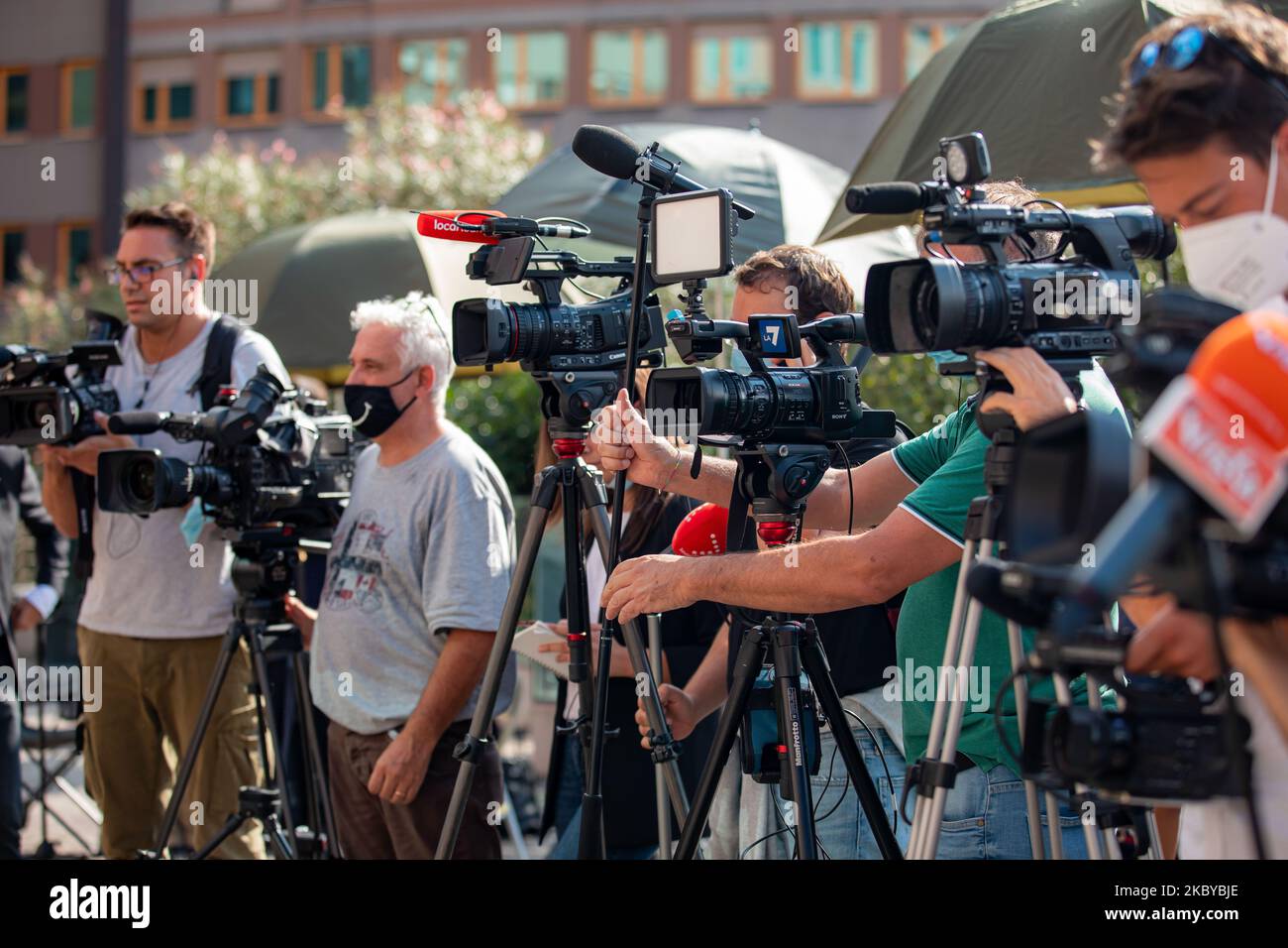 Film crew testing hi-res stock photography and images - Alamy