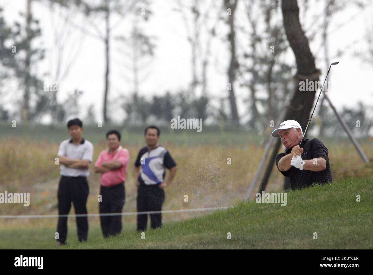 South korea peter senior of australia hi-res stock photography and ...