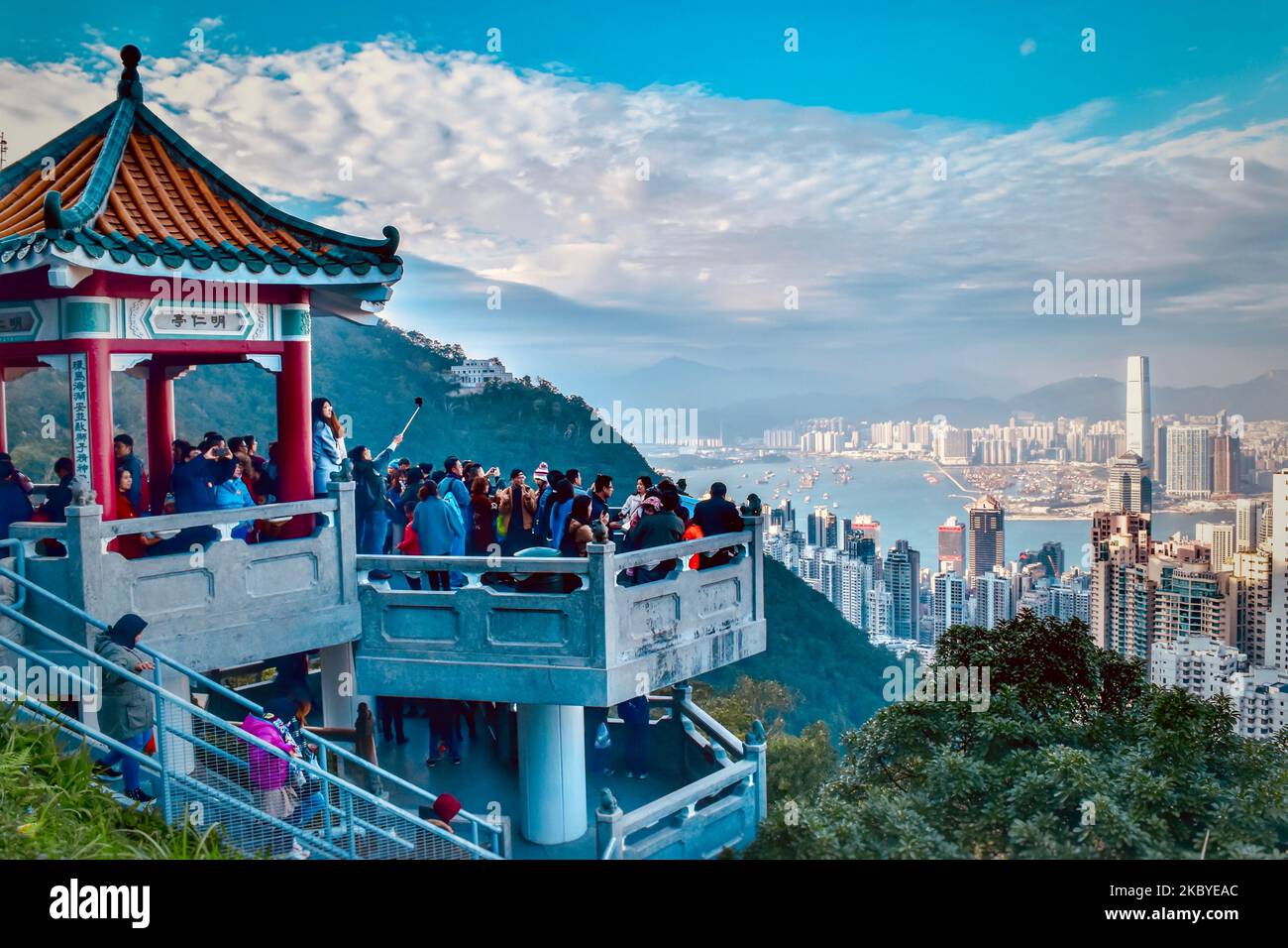 Hongkong skyline from peak hi-res stock photography and images - Alamy