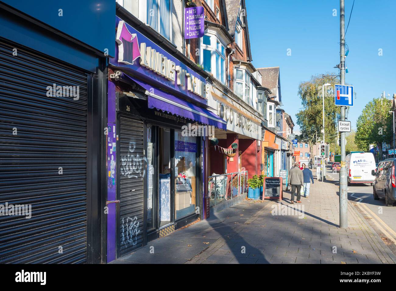 Shops in Kings Heath High Street, Birmingham Stock Photo - Alamy