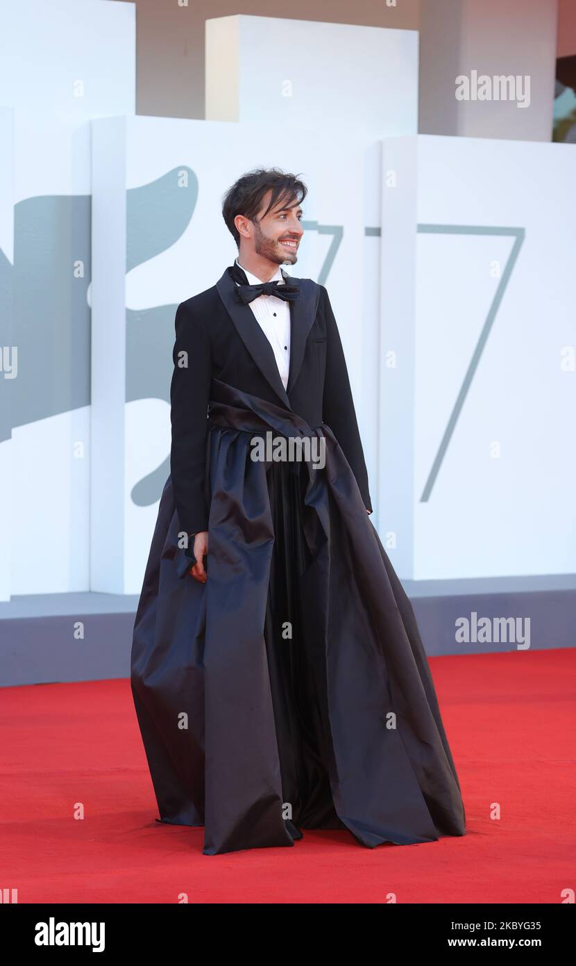 Osvaldo Supino walks the red carpet ahead of the movie ''Le Sorelle ...