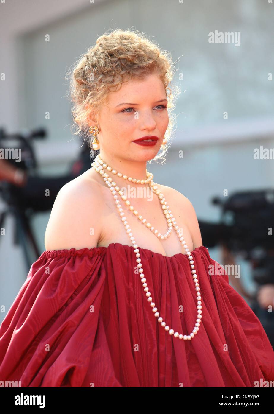 Luisa-Céline Gaffron walks the red carpet ahead of the movie ''Un Morgen Die Ganze Welt'' (And ...