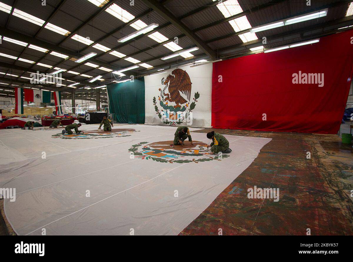 The production of monumental Mexican flags that measure from 50 to 120 ...