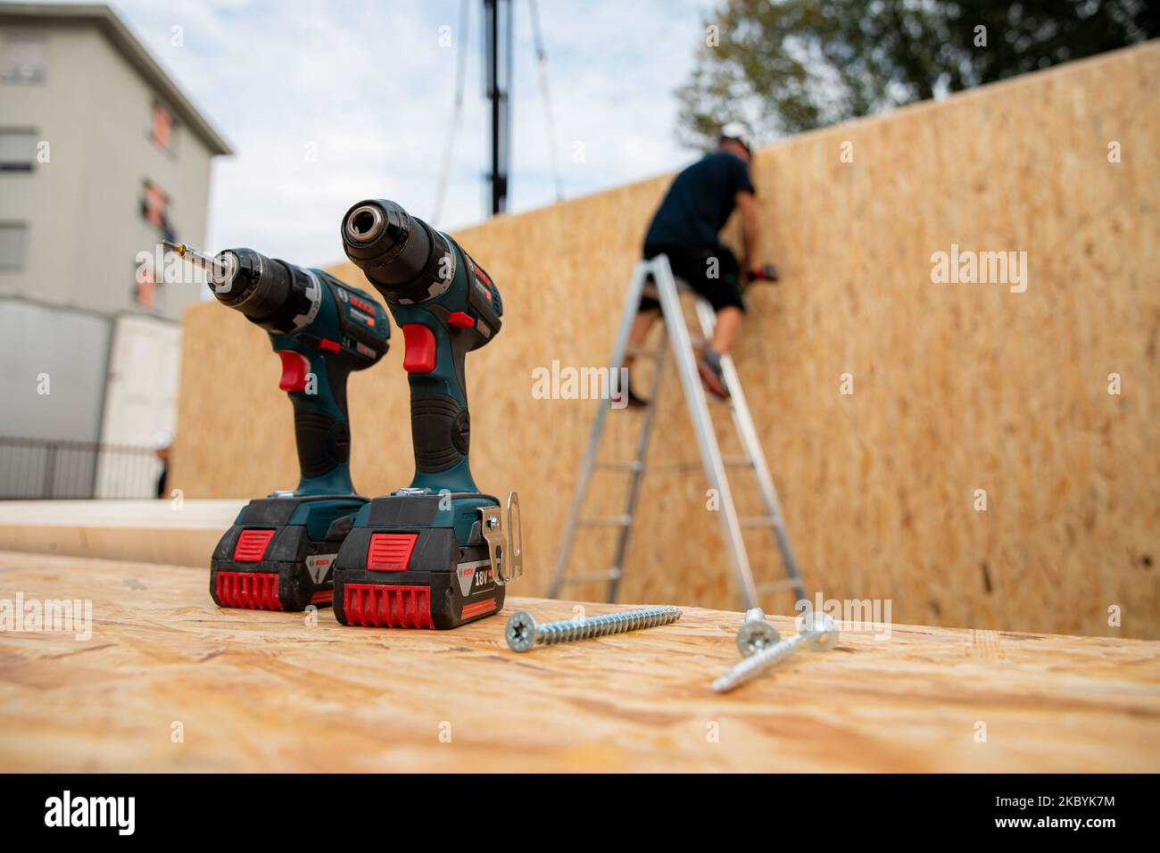 Temporary class modules hi-res stock photography and images - Alamy