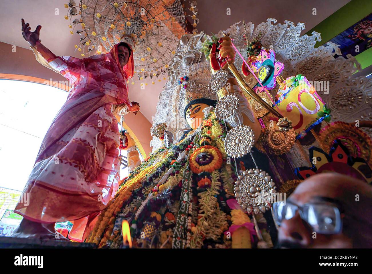 Bhadreswar, India. 03rd Nov, 2022. A Hindu man seen dressed as a woman ...