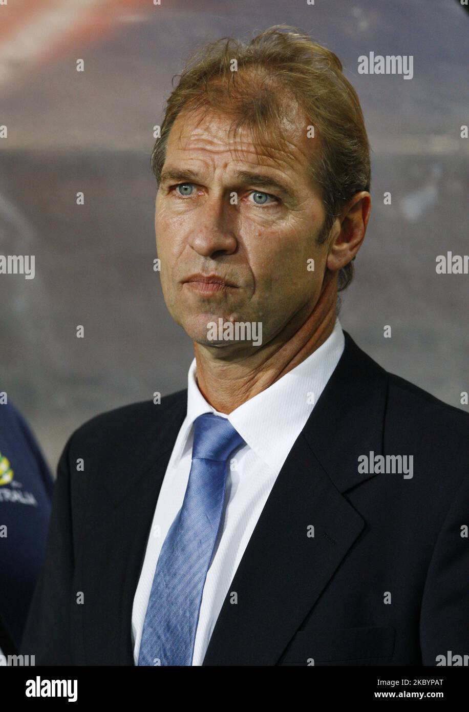 Pim verbeek coach of australia hi-res stock photography and images - Alamy