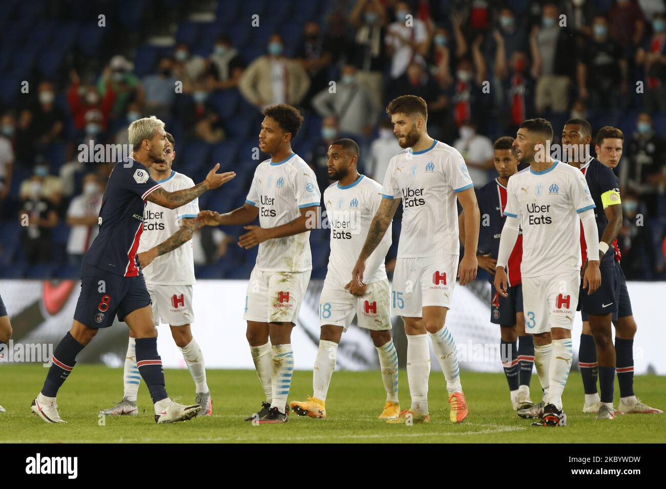 Paredes de paris hi-res stock photography and images - Alamy