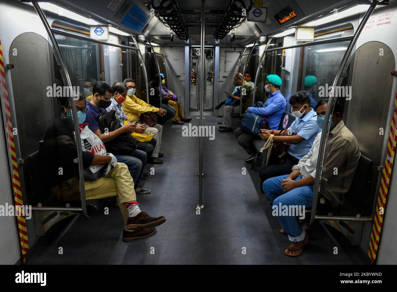 Metro railway cab of kolkata hi-res stock photography and images - Alamy