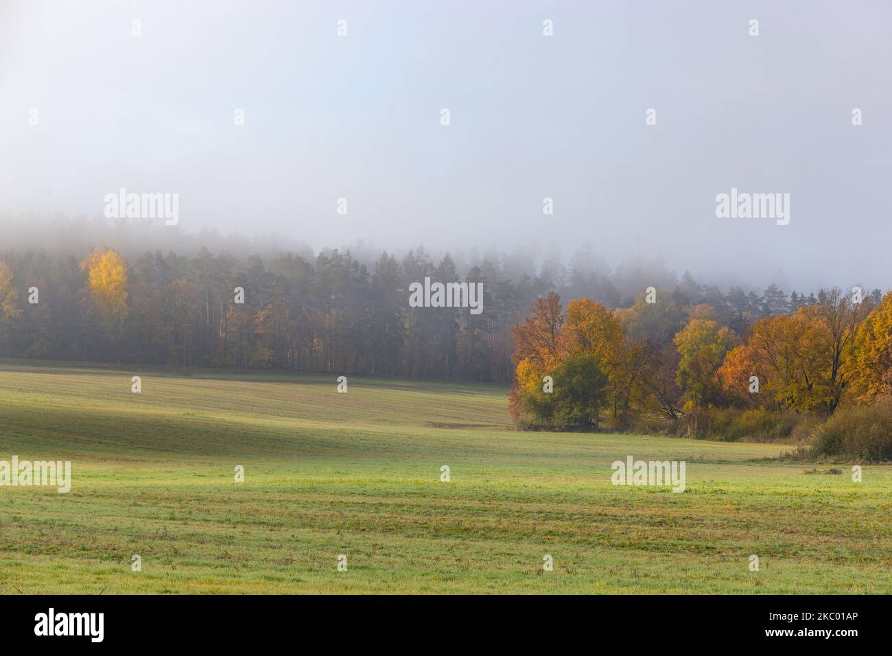Morning fog over moor hi-res stock photography and images - Alamy