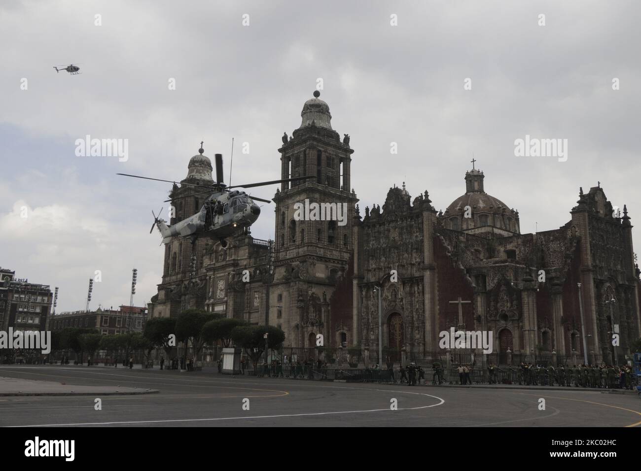 Military air parade in the Zócalo of Mexico City, on the occasion of ...
