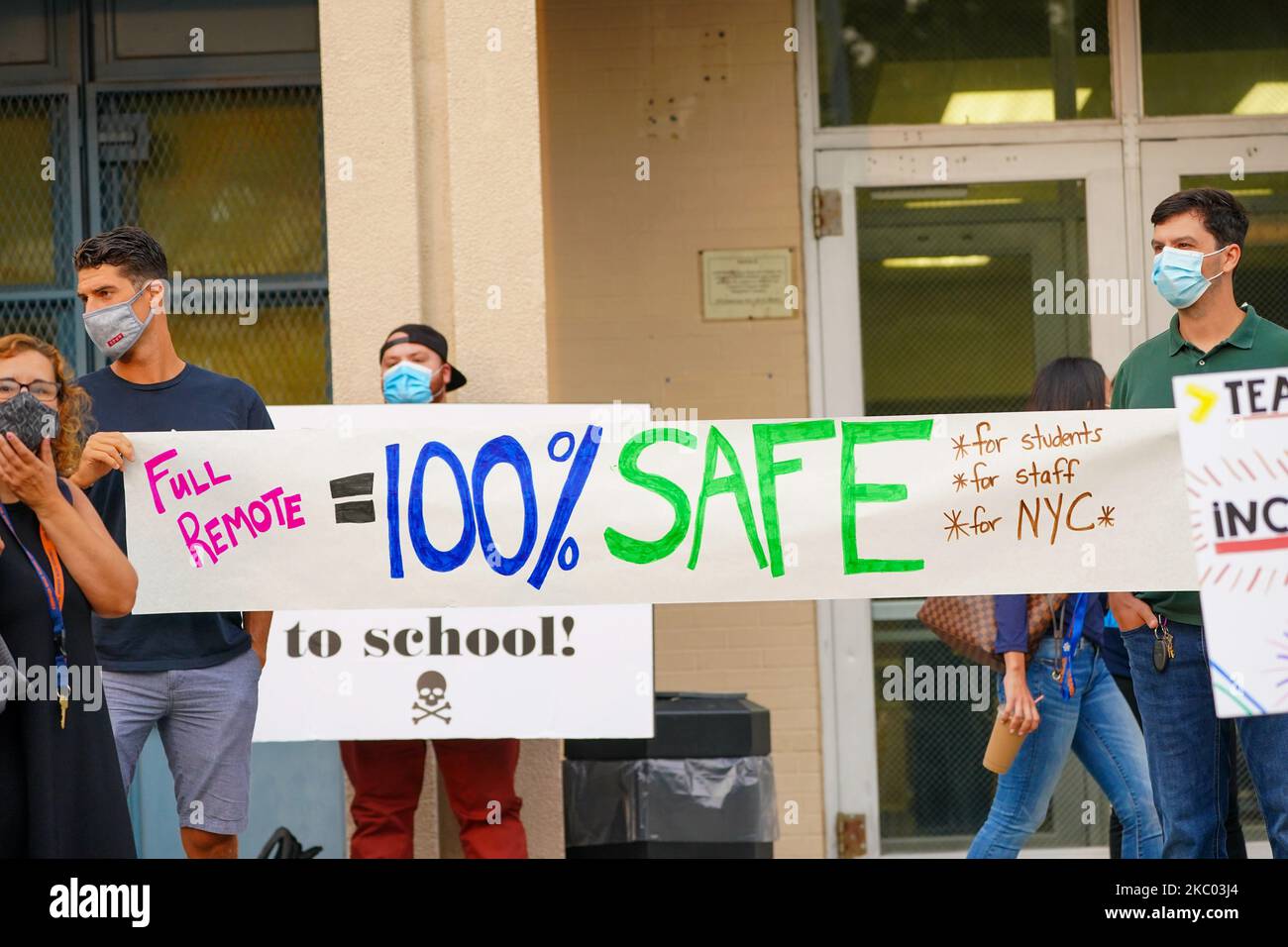 Students and teachers from Benjamin N. Cardozo High School in Oakland ...