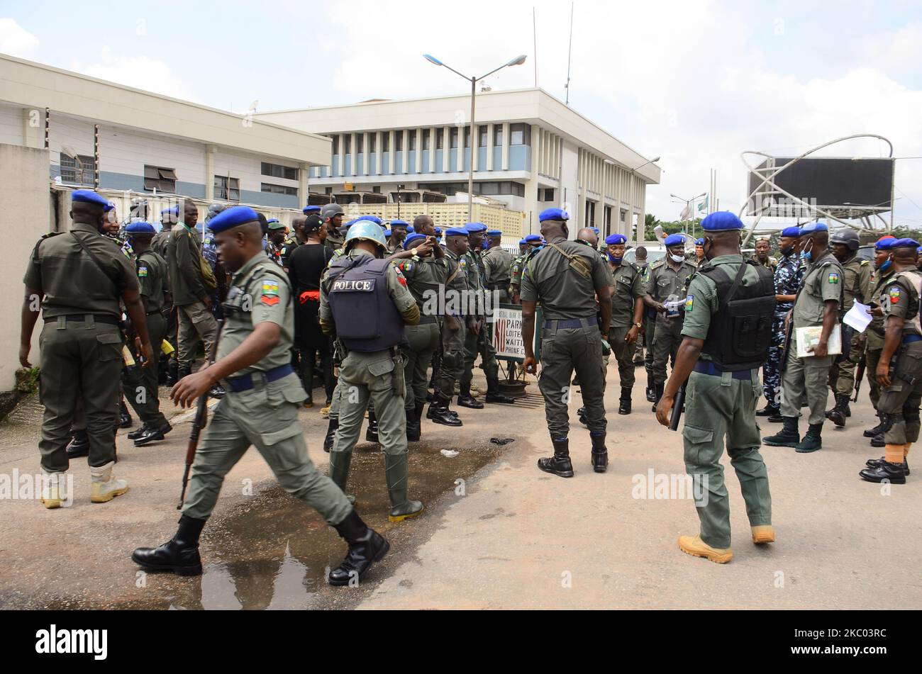 Nigeria police uniform hi-res stock photography and images - Alamy